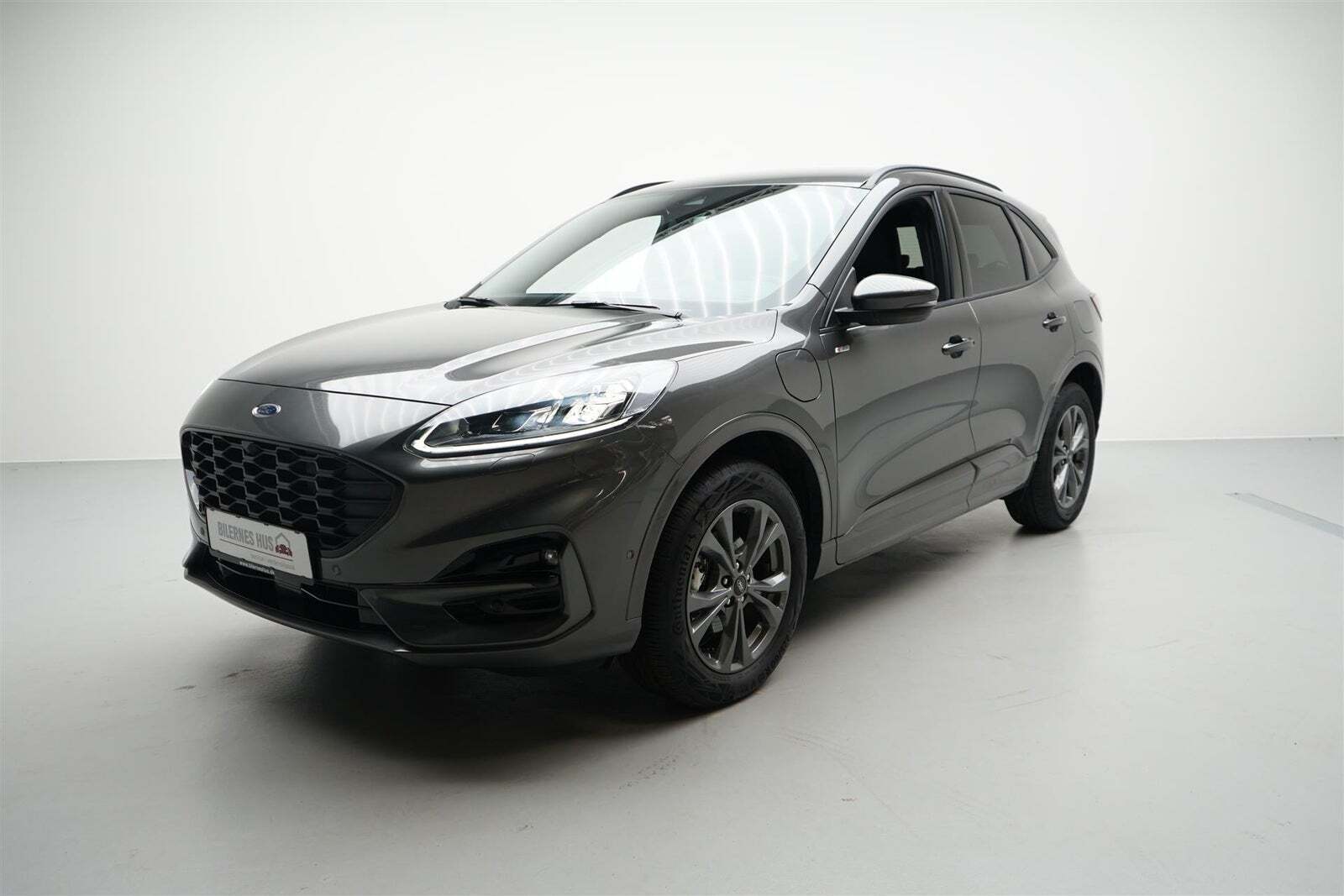 Ford Kuga 2,5 PHEV ST-Line X CVT - 369.900 kr
