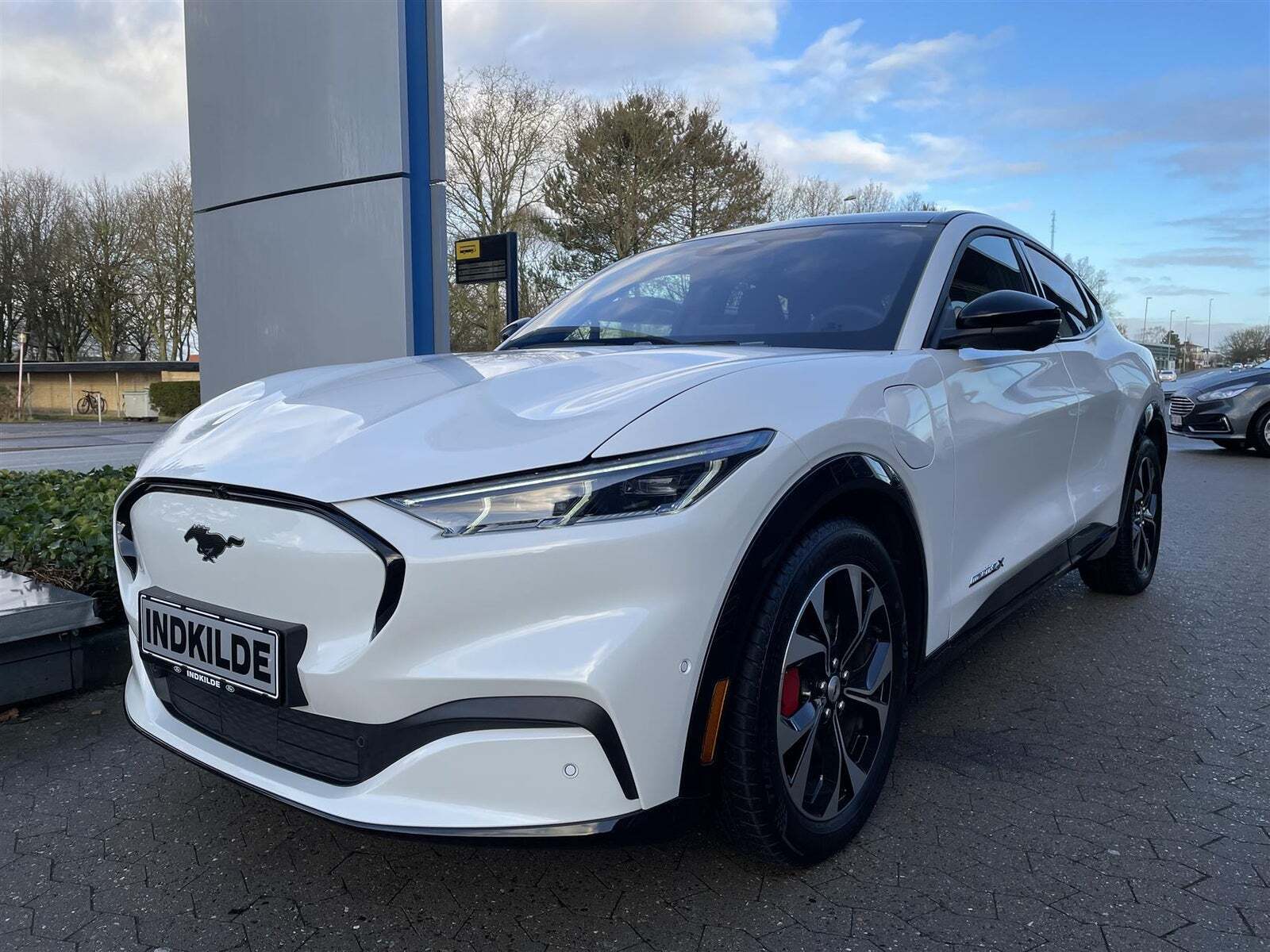 Ford Mustang Mach-E Extended Range AWD - 474.700 kr