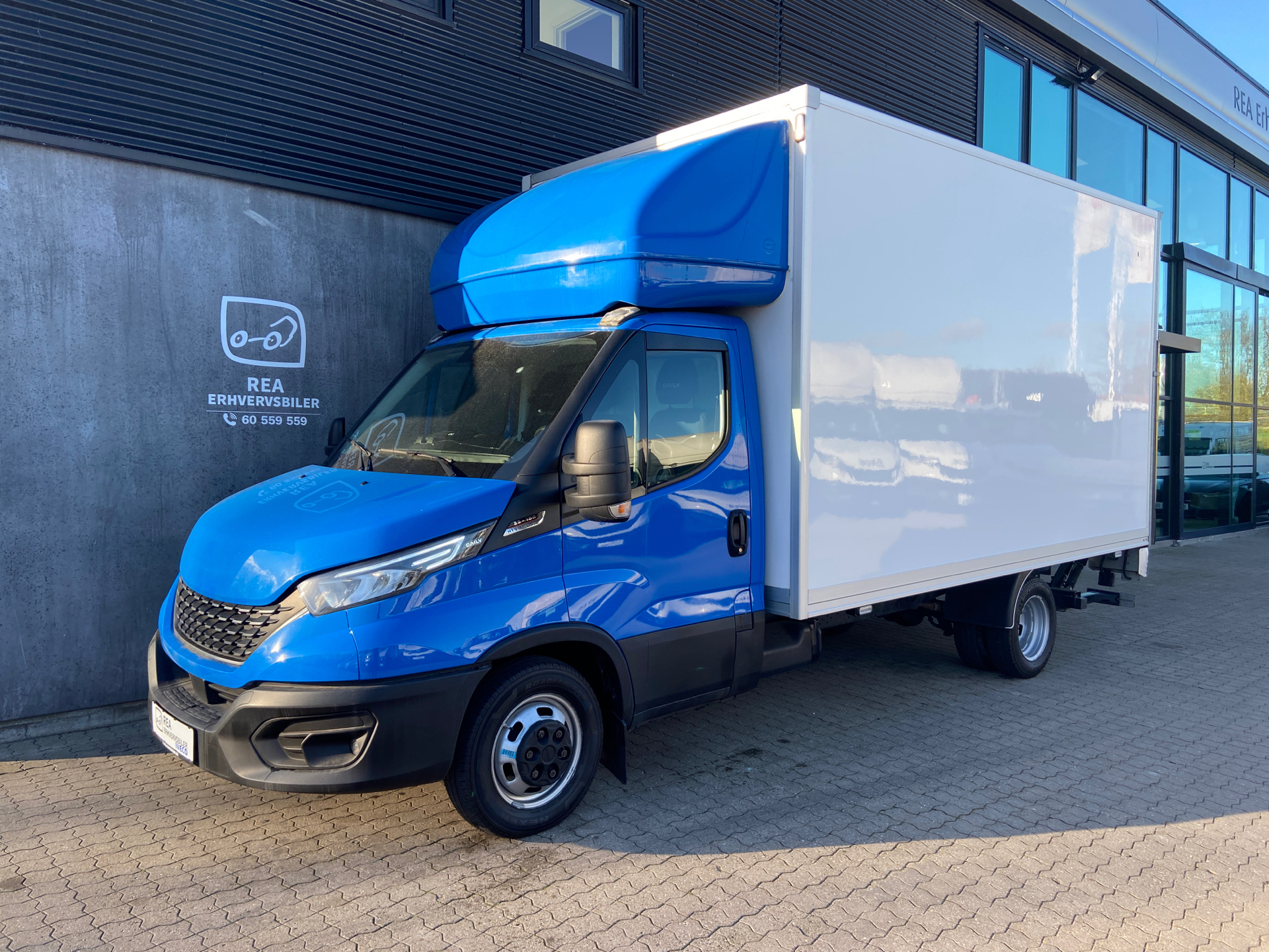 Iveco Daily 3,0 35C18 4100mm D 180HK Ladv./Chas. 8g Aut. - 4.891 kr/mdr