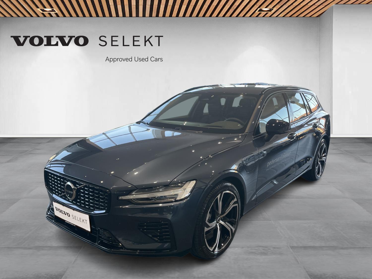 Volvo V60 2,0 T6 Recharge Plugin-hybrid Ultimate AWD 350HK Stc 8g Aut ...