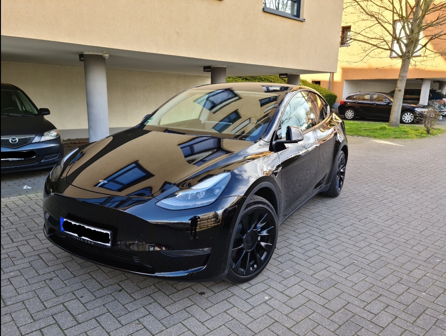 Tesla Model Y Model Y Long Range Dual Motor AWD + 20" Induction Wheels ...
