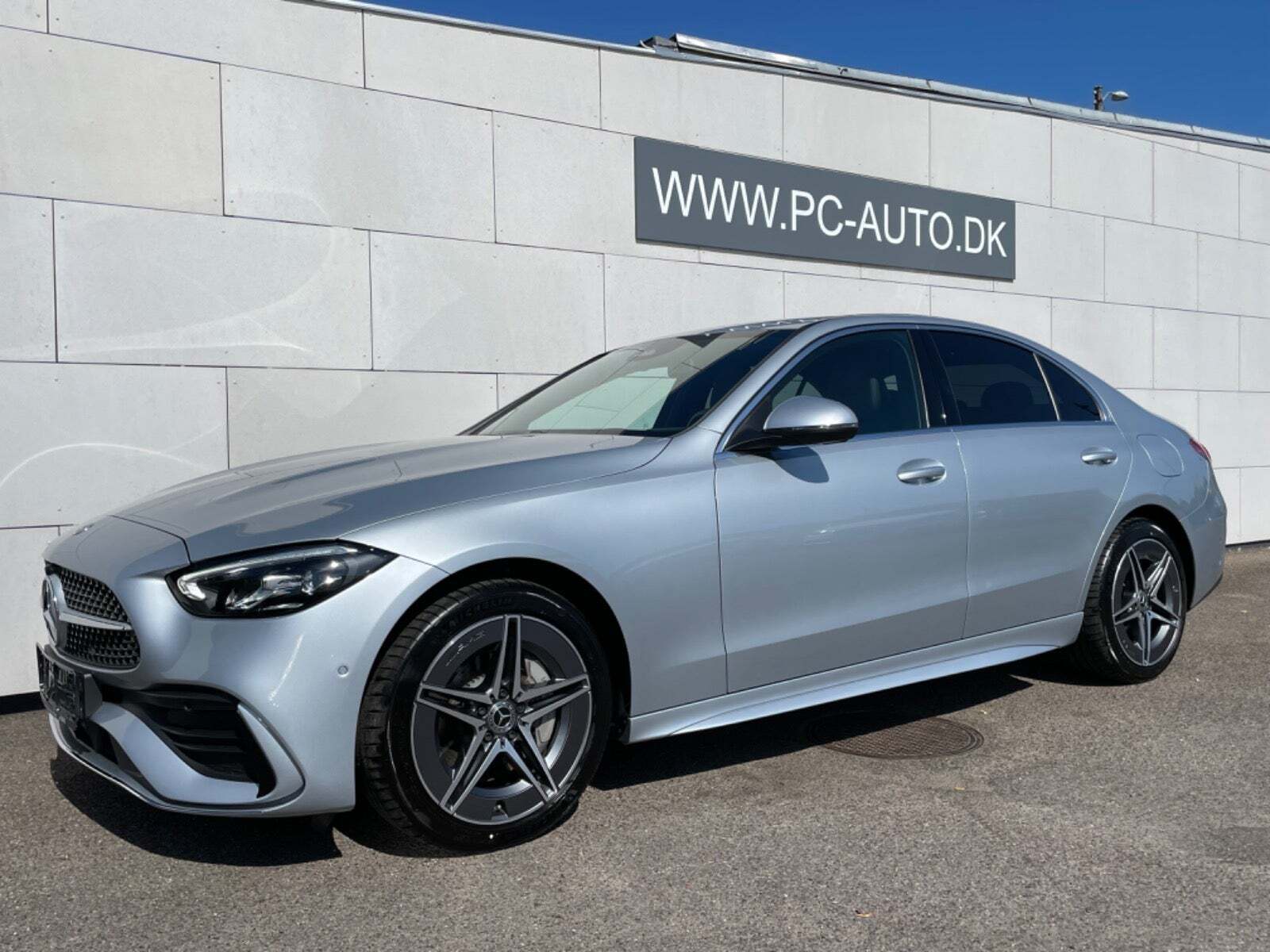 Mercedes C300 e 2,0 AMG Line aut. - 529.900 kr