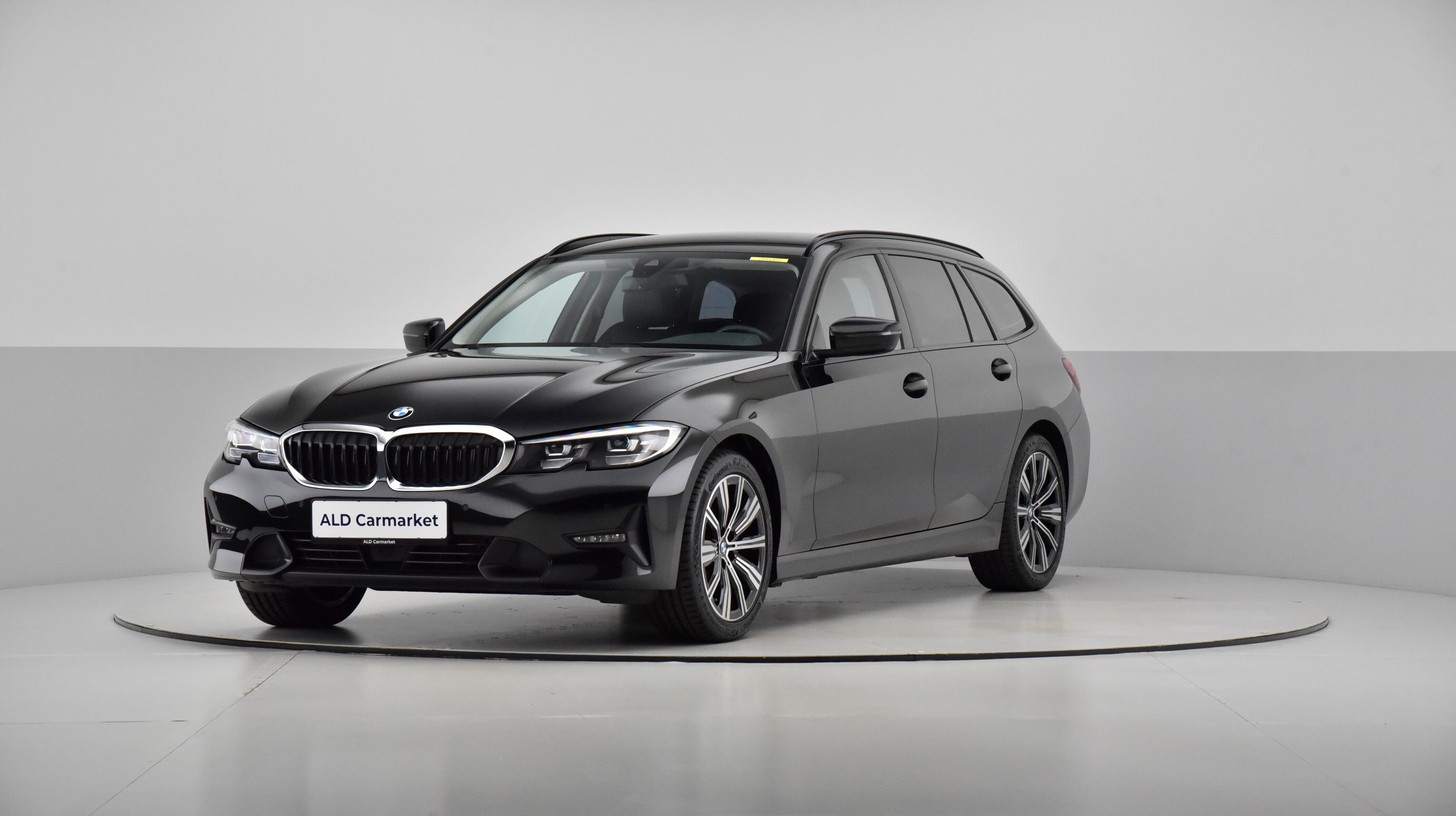 BMW 320d 320d Touring Sport Line Aut. - 377.000 kr