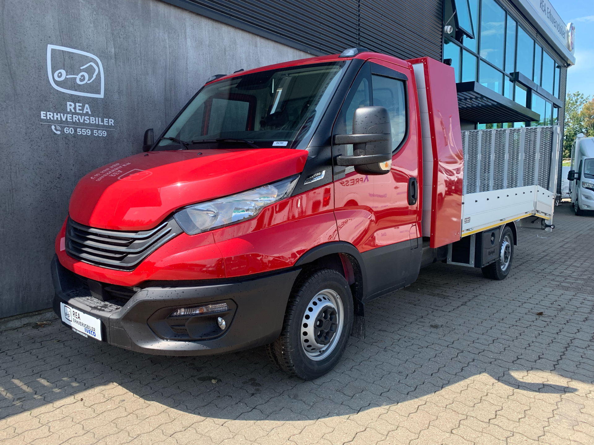 Iveco Daily 2,3 35S14 4100mm D 136HK Ladv./Chas. 8g Aut. - 482.200 kr