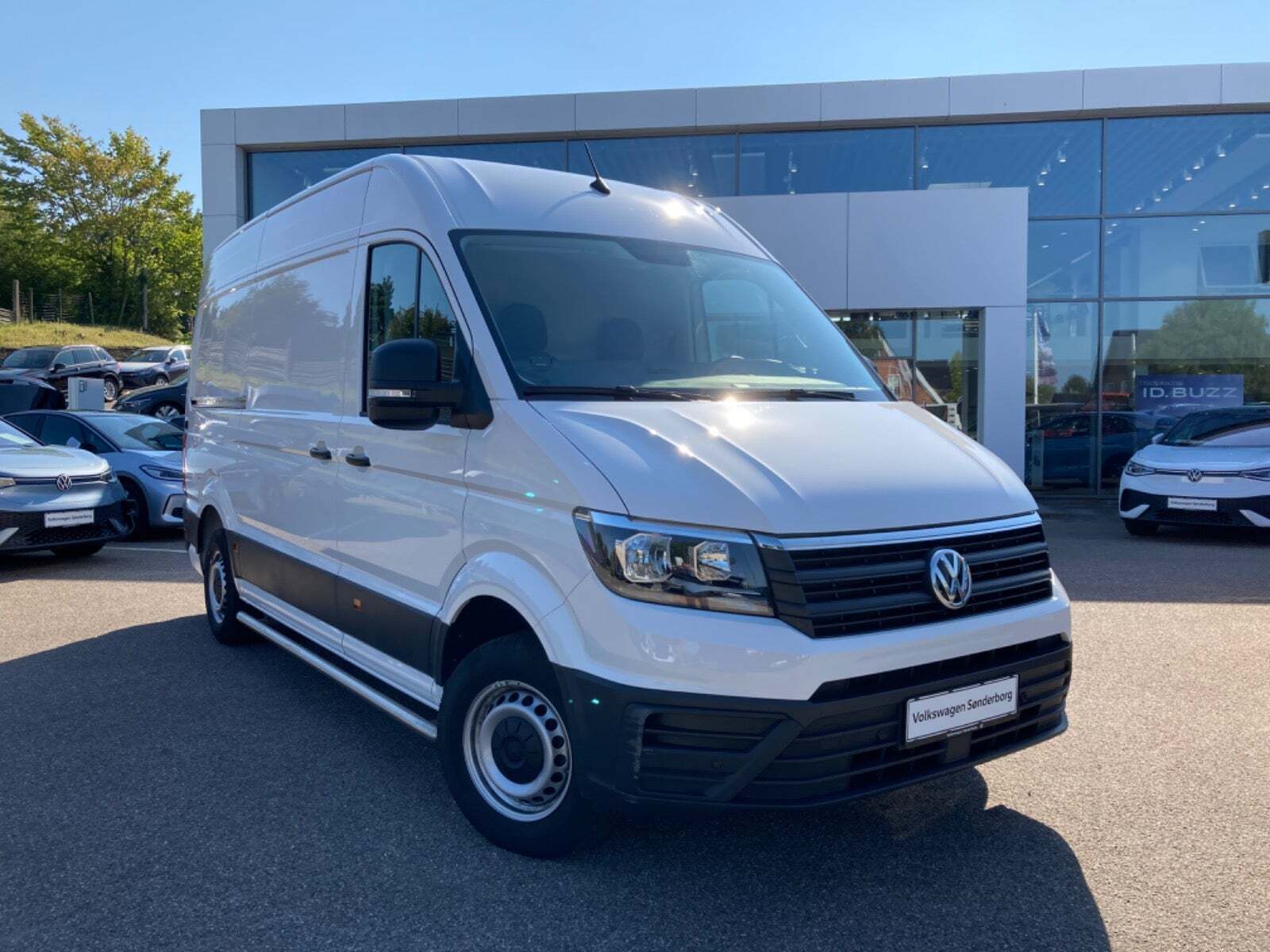 VW Crafter 35 2,0 TDi 177 Kassevogn L3H3 aut. - 339.900 kr