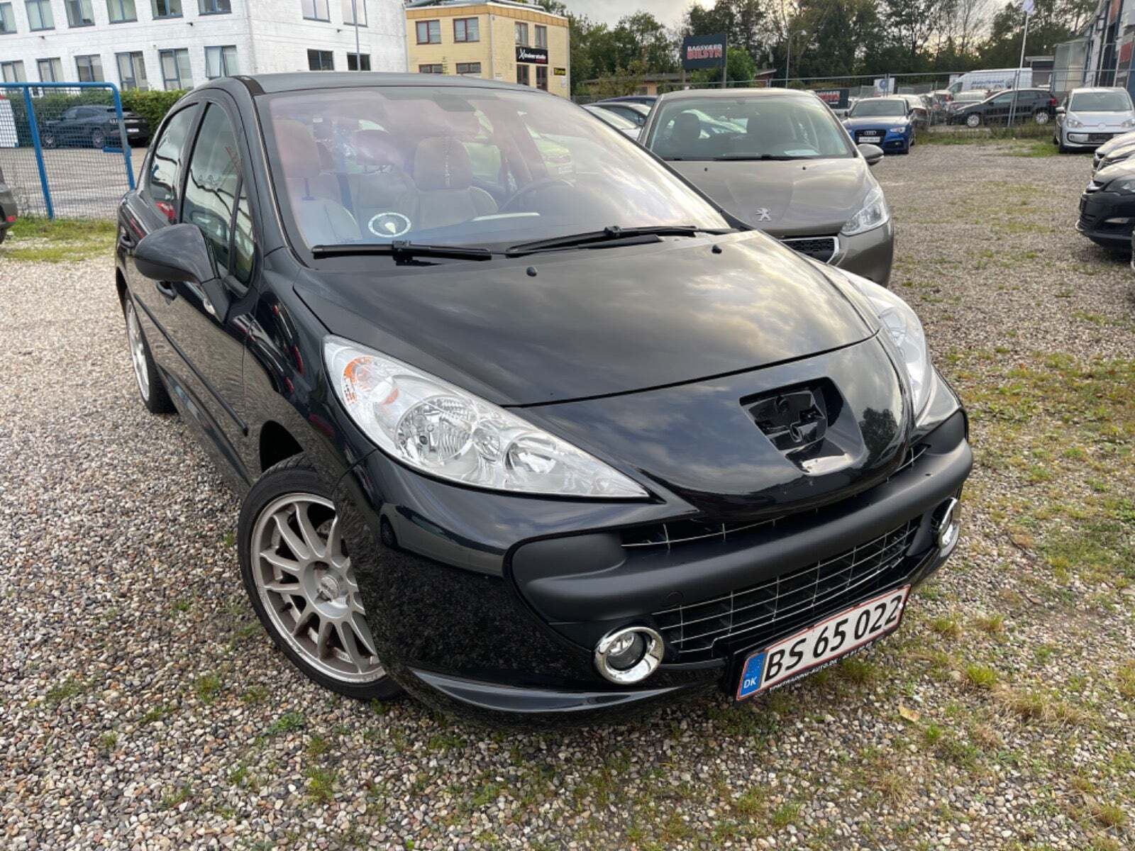 Peugeot 207 1,6 VTi Premium - 24.900 kr