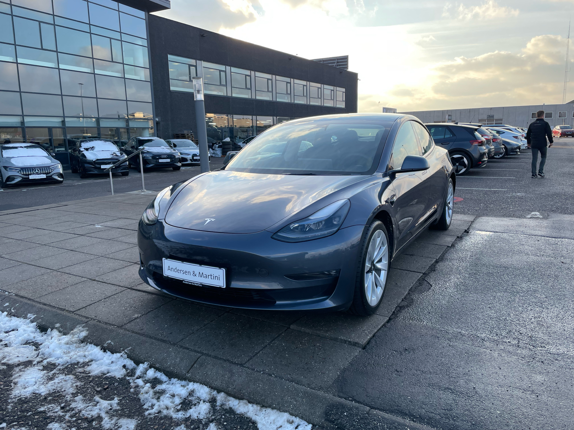 Tesla Model 3 EL Long Range AWD 498HK Aut. - 318.900 kr