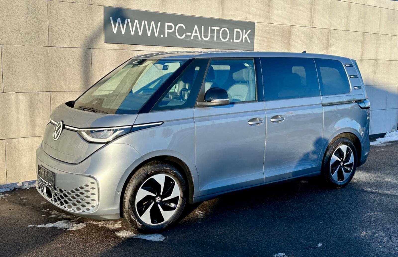 VW ID.Buzz Life - 394.900 kr