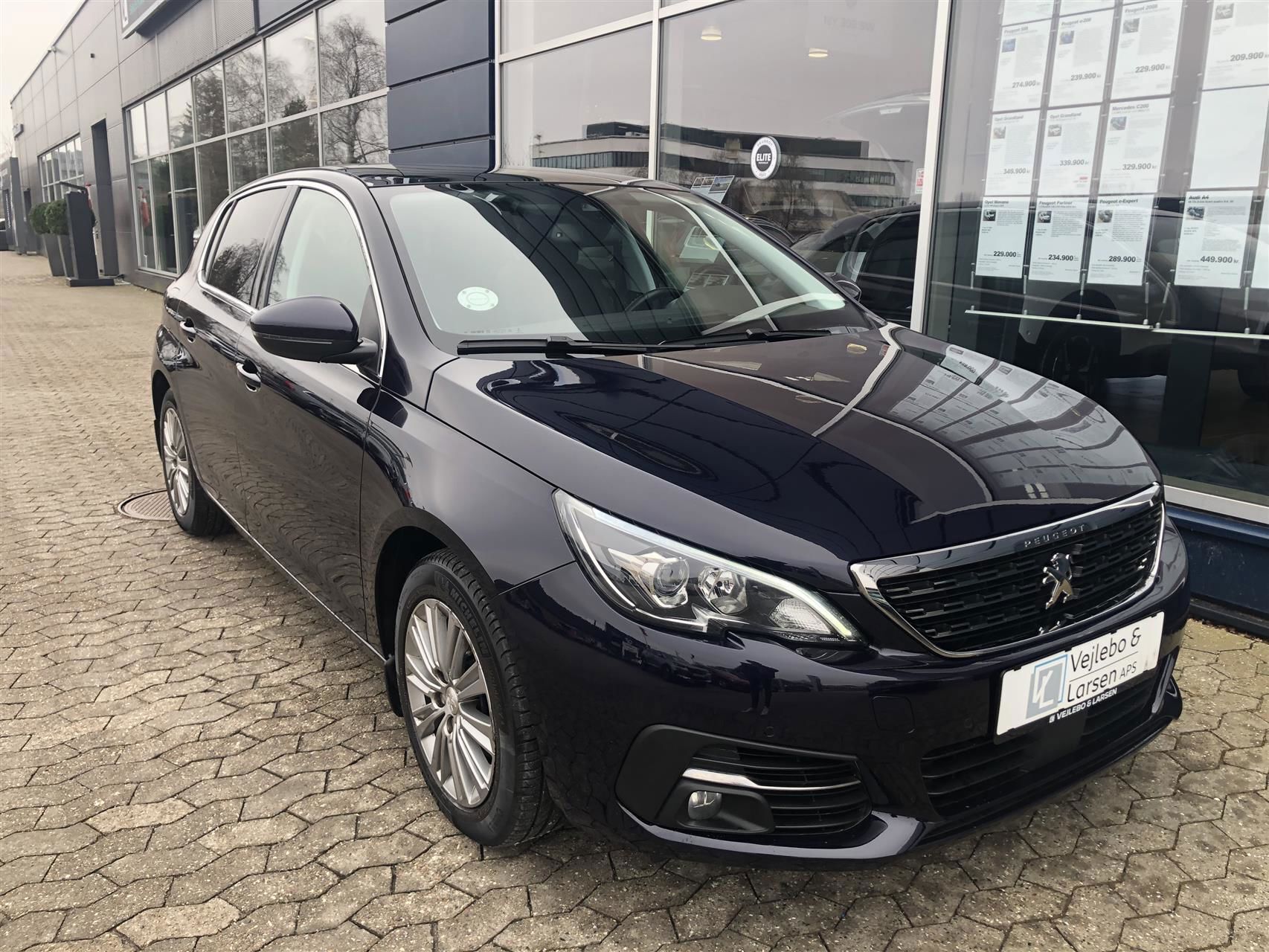 Peugeot 308 1,2 PureTech Selection Sky EAT8 130HK 5d 8g Aut. - 149.900 kr