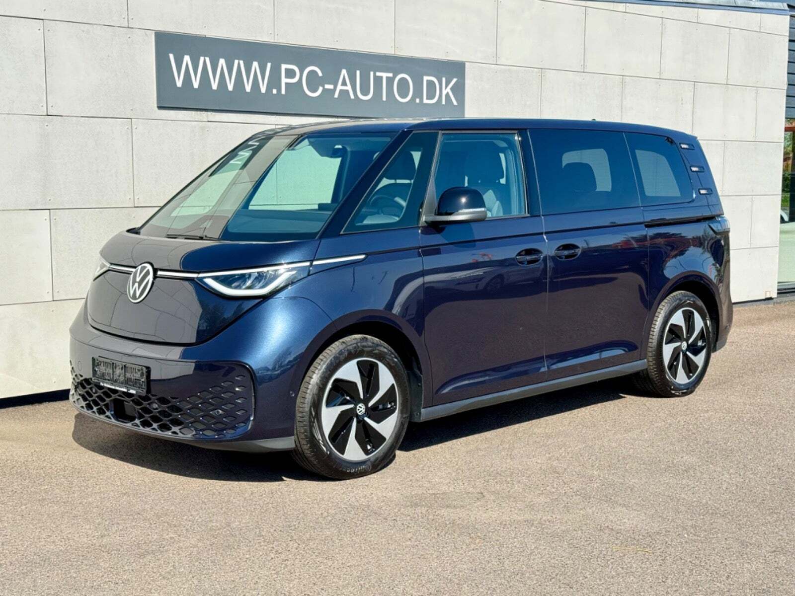 VW ID.Buzz Pro SWB - 364.900 kr