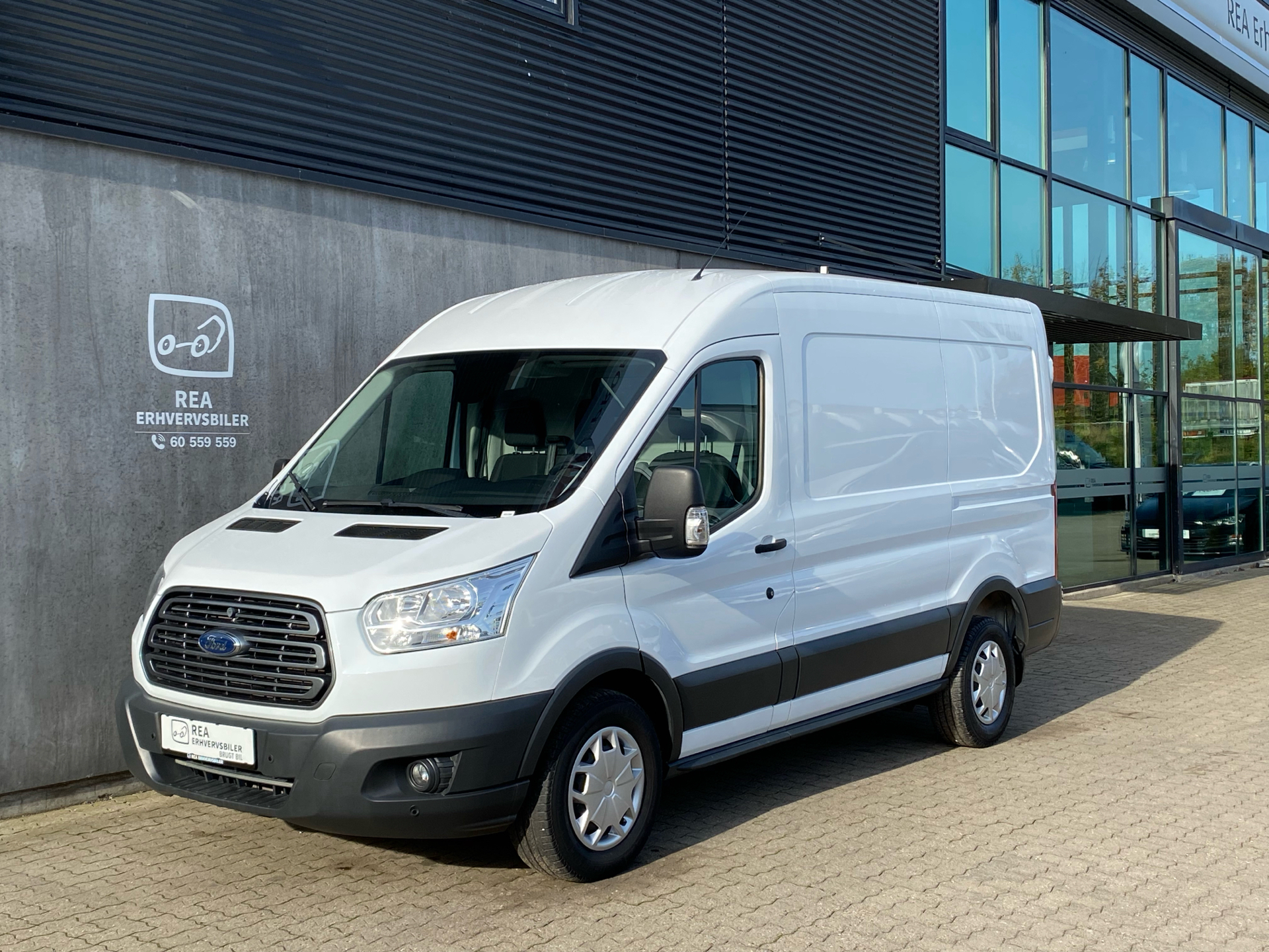 ⬦Leasing biler FORD TRANSIT - Se alle til salg [Brugt: 4 Leasing biler]