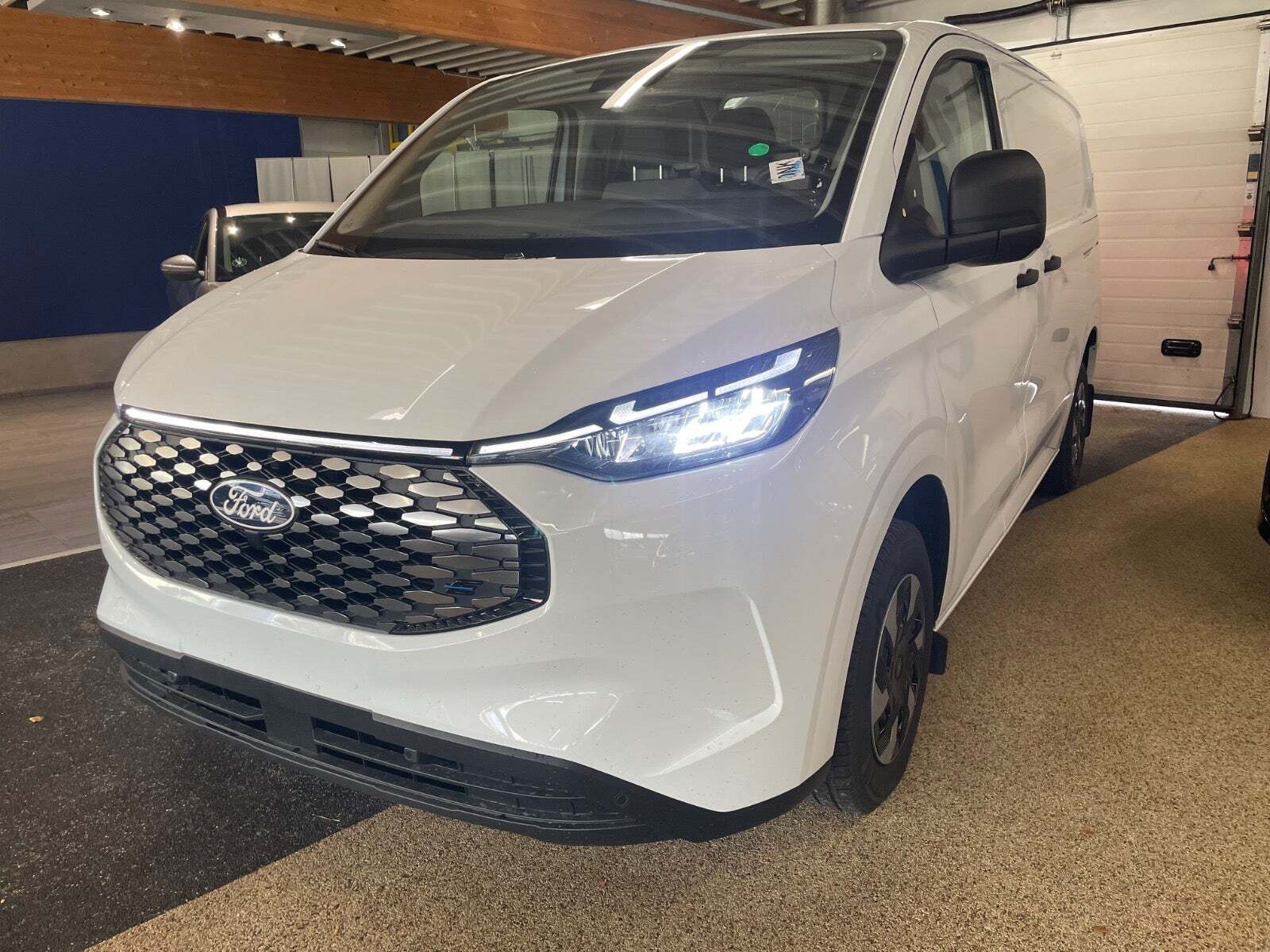 Ford Transit Custom 320S 64 Trend - 339.900 kr