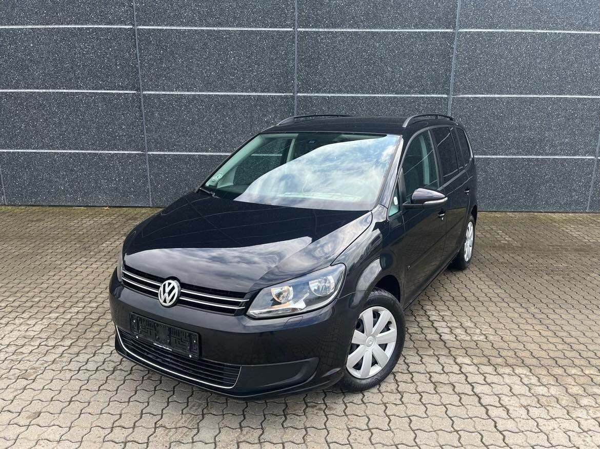 VW Touran 1,6 TDi 105 Comfortline BMT 7prs - 69.900 kr