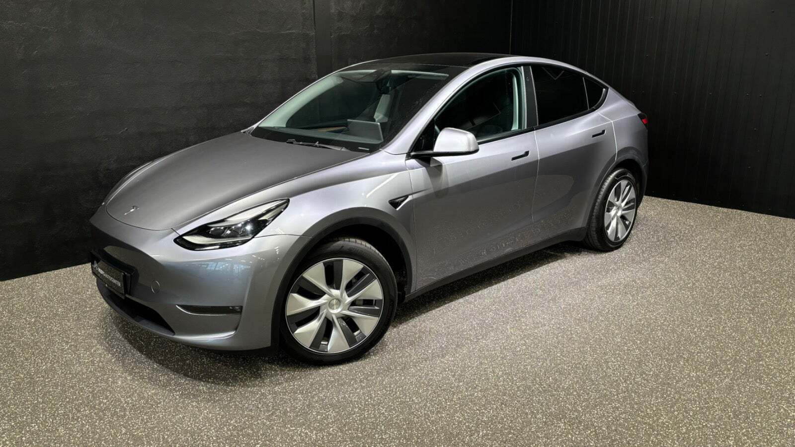 Tesla Model Y Long Range AWD - 5.998 kr/mdr