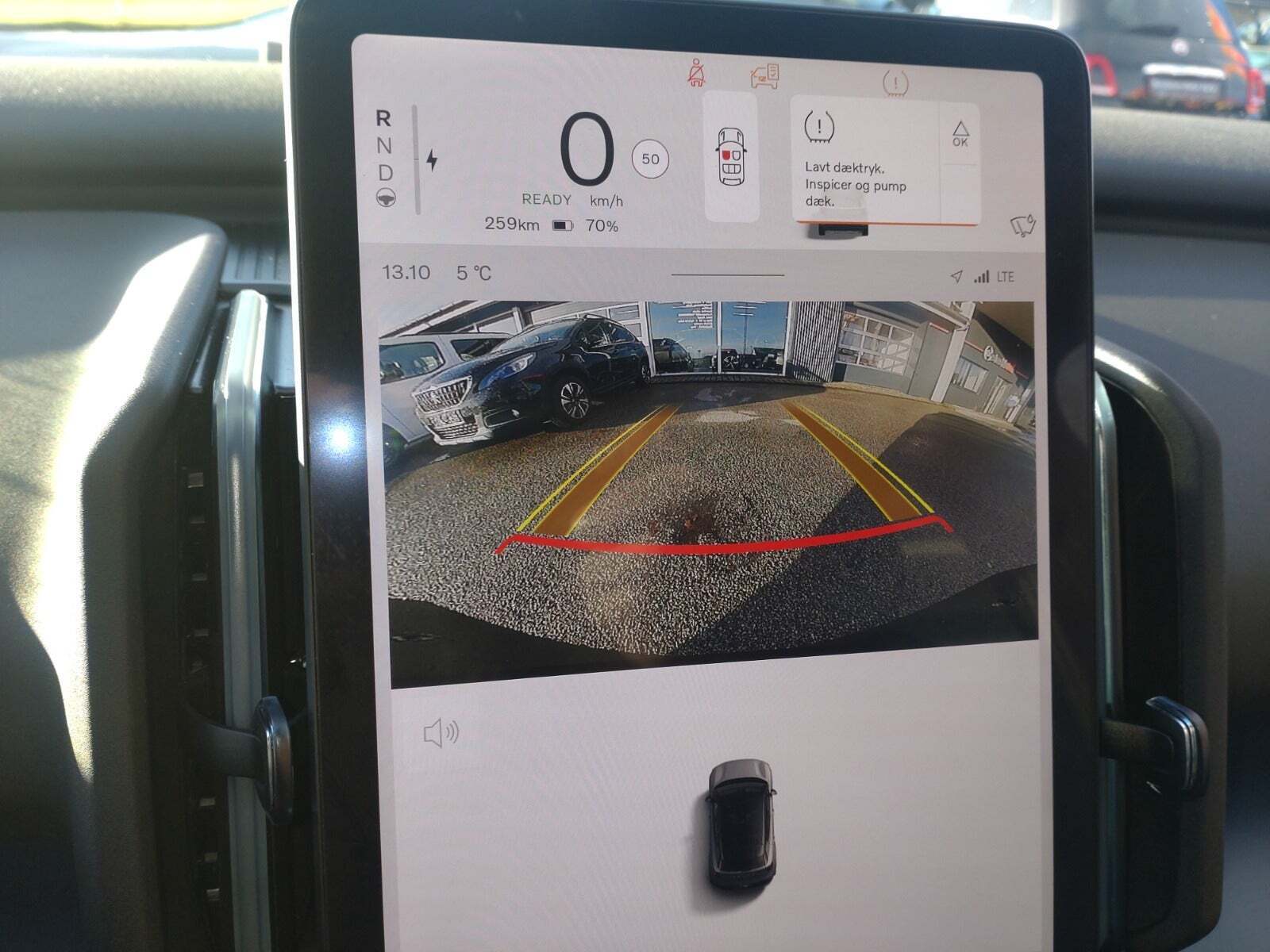 Volvo EX30 Extended Range Plus - 269.962 kr