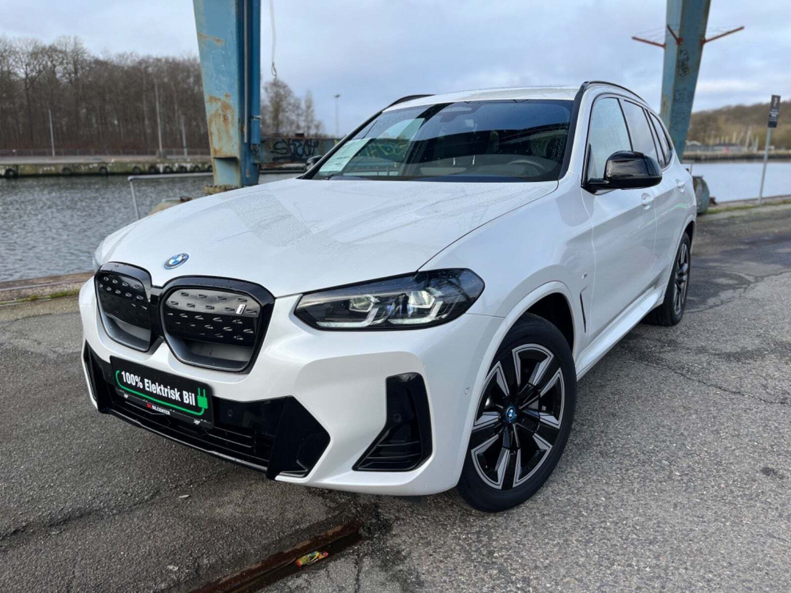 BMW iX3 Charged M-Sport - 449.900 kr
