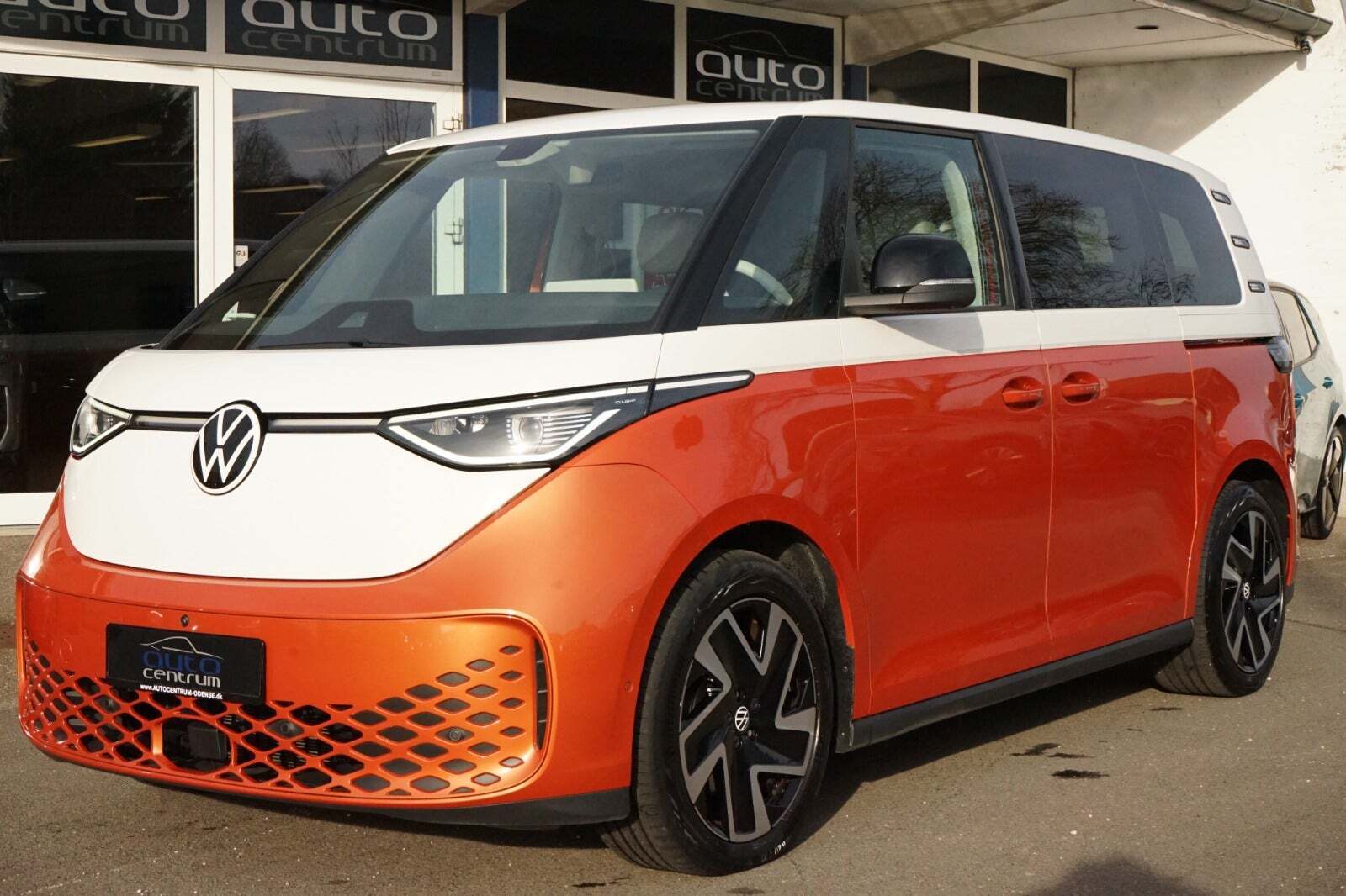 VW ID.Buzz Style SWB - 389.900 kr