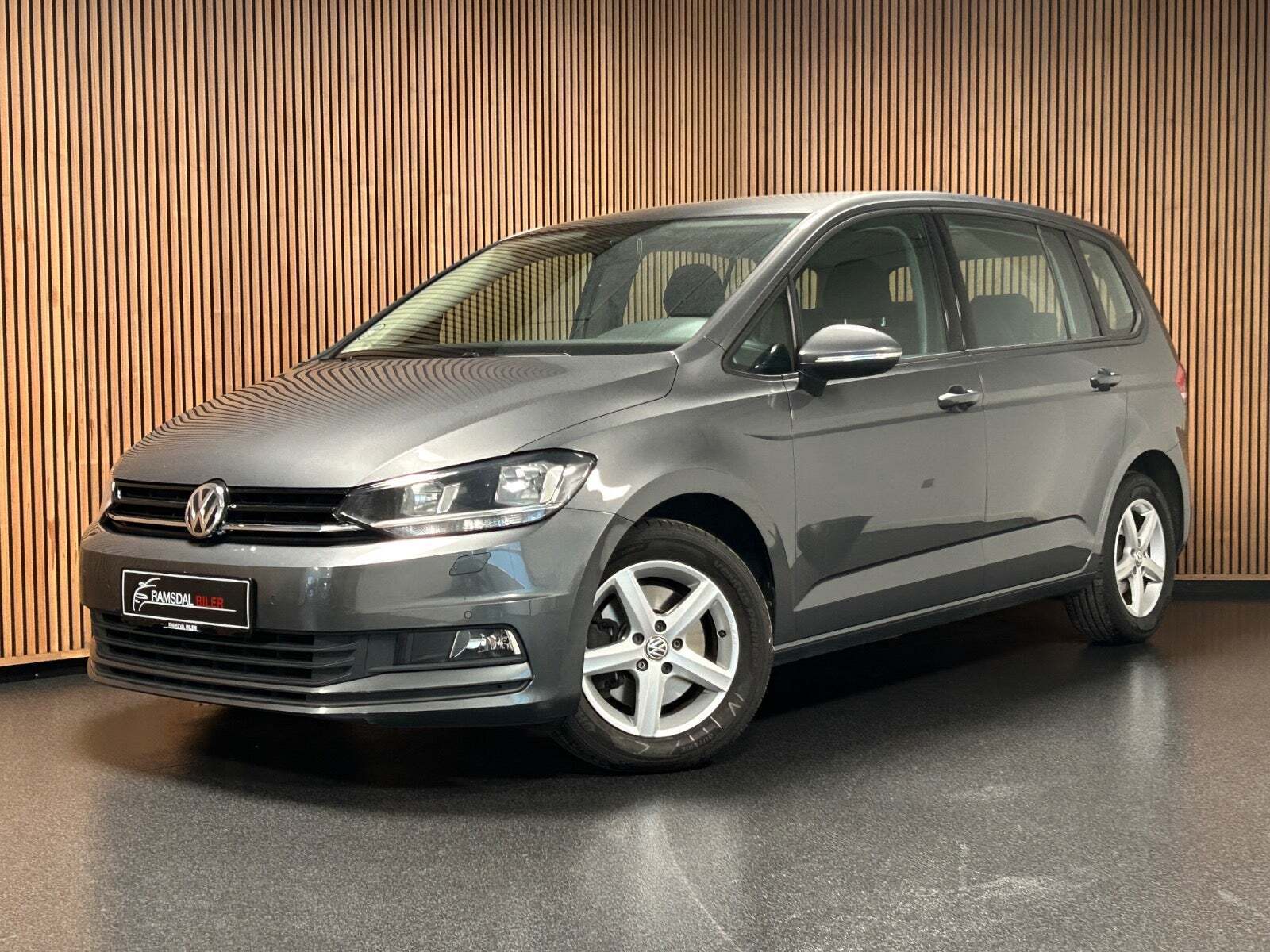 VW Touran 1,4 TSi 150 Comfortline 7prs - 169.995 kr