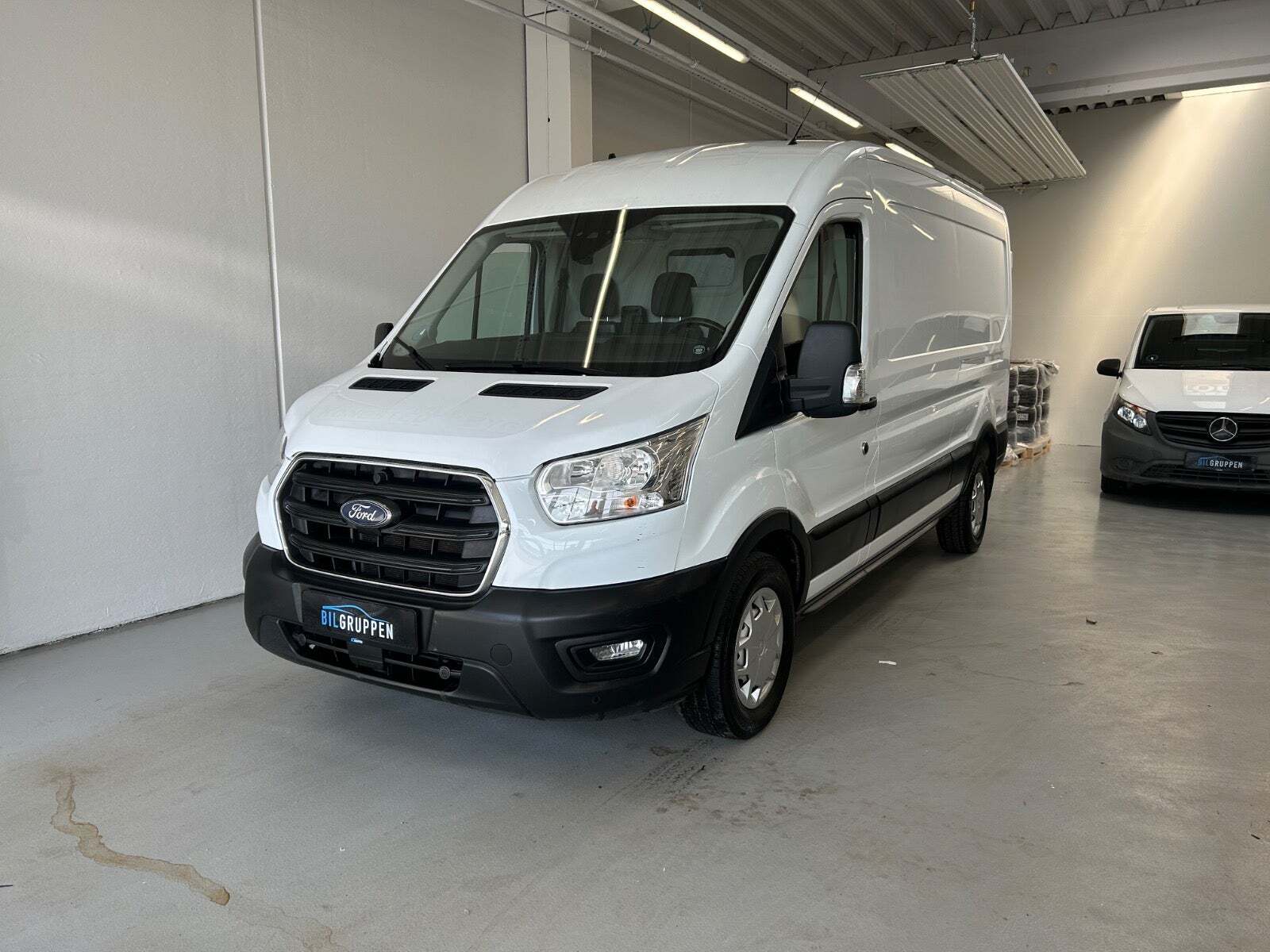 Ford Transit 350 L2 Van 2,0 TDCi 170 Trend H2 FWD - 2.150 kr/mdr