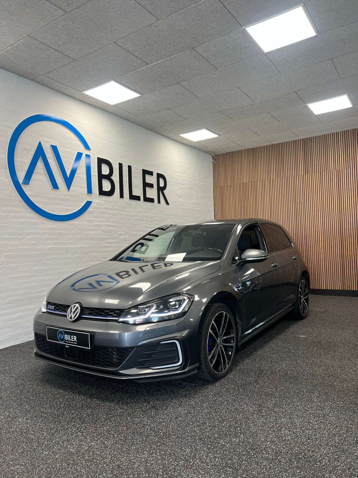 VW Golf VII 1,4 GTE DSG - 139.900 kr