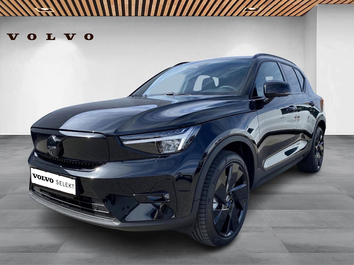 Volvo EX40 Single Motor Extended Range Black Edition 252HK 5d Aut ...