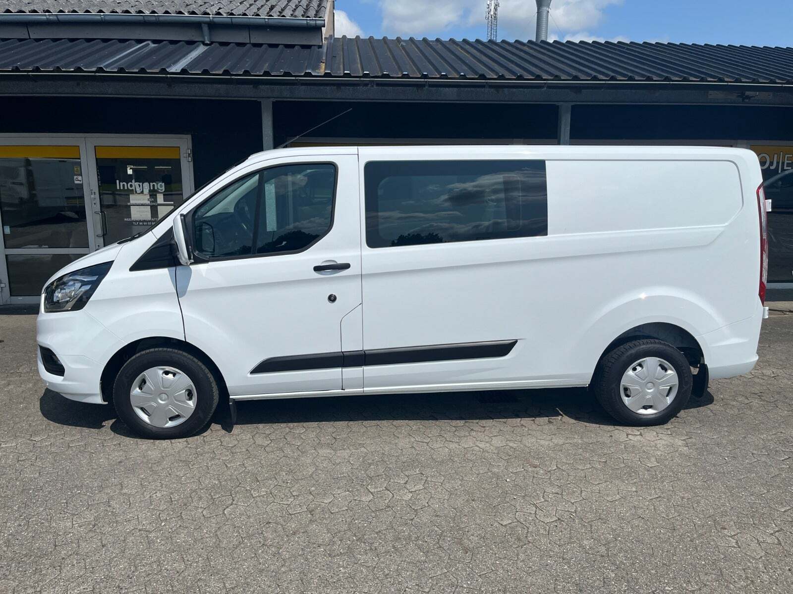 Ford Transit Custom 300L 2,0 TDCi 130 Trend - 179.900 kr