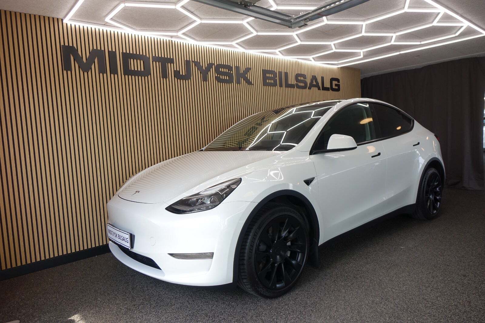 ⬦Brugte TESLA MODEL Y - Se alle til salg [TESLA: 201 biler] | Bilhandel.dk