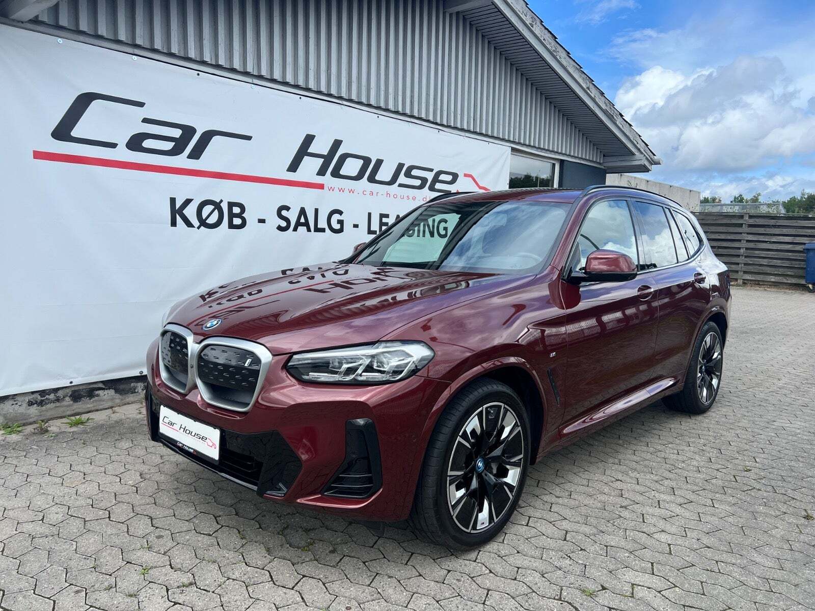 BMW iX3 Charged Plus M-Sport - 369.900 kr