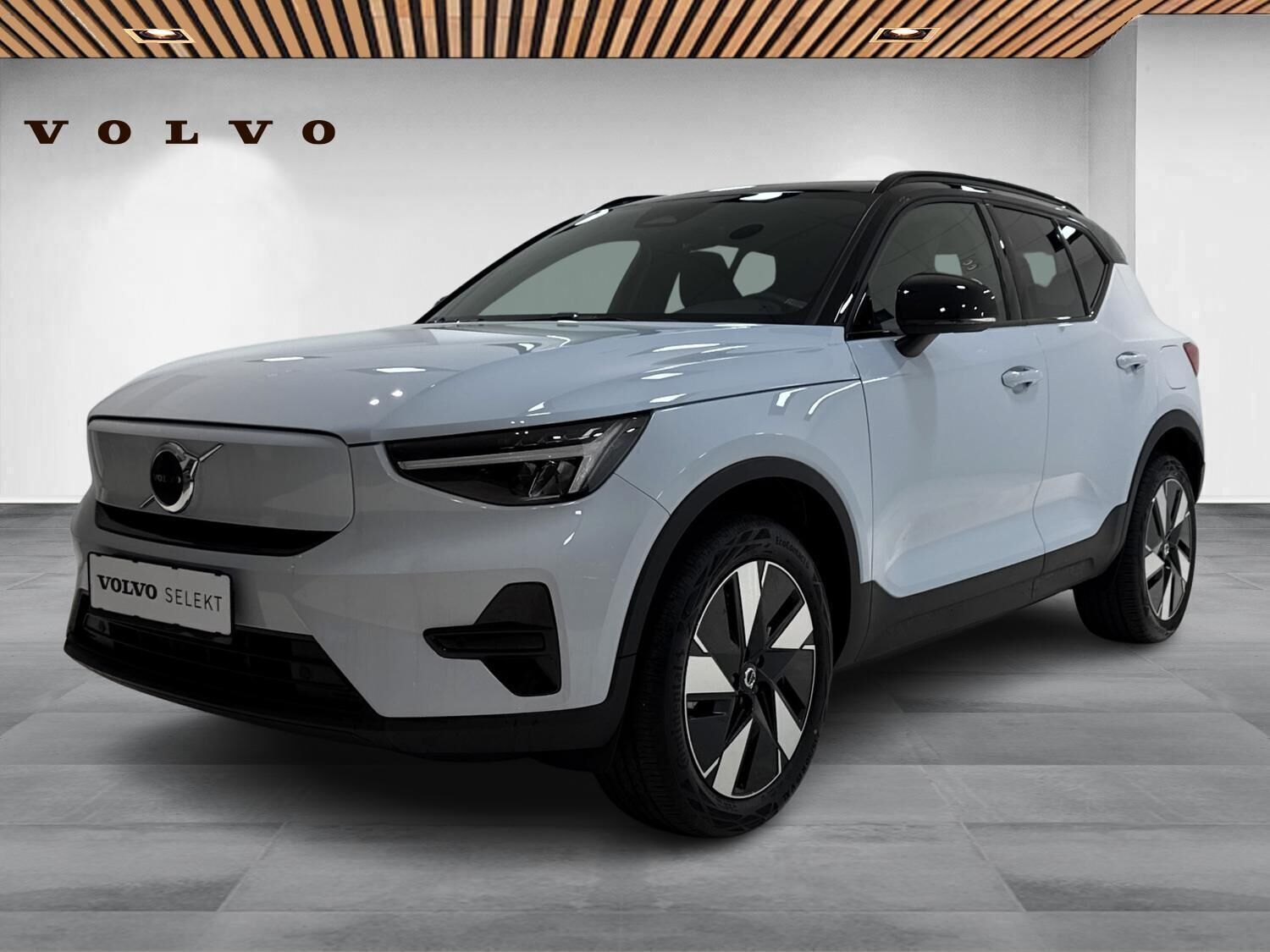 Volvo XC40 ReCharge Extended Range Plus - 304.700 kr