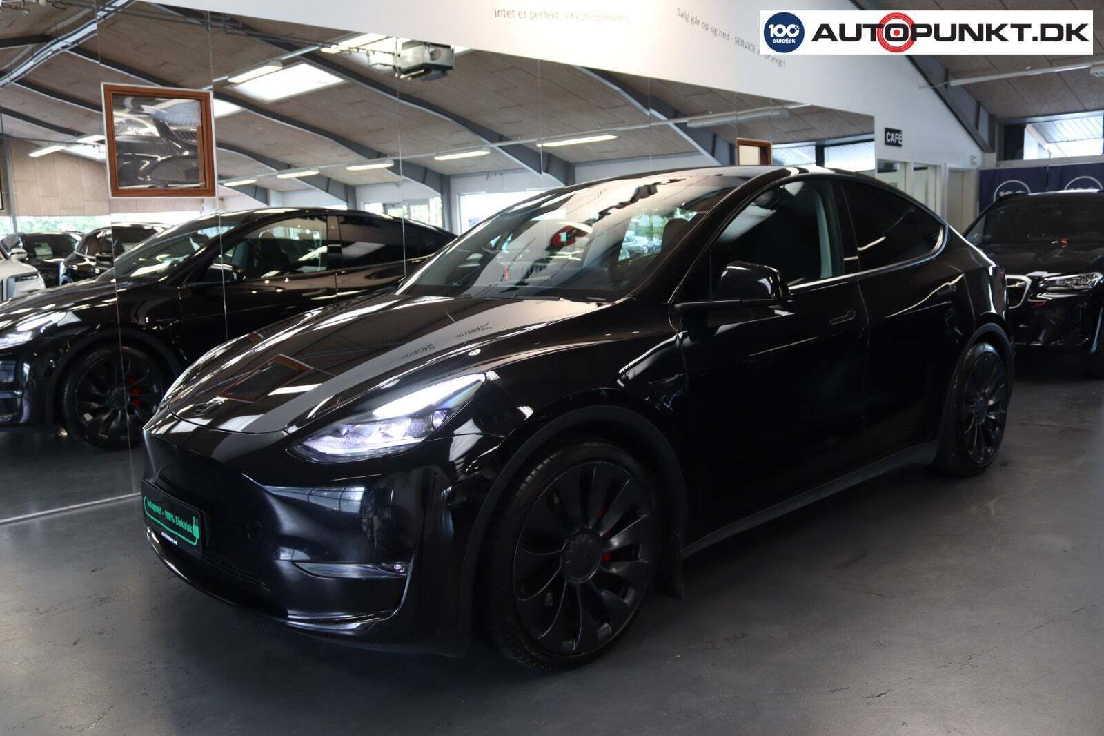 Tesla Model Y Performance AWD - 319.700 kr