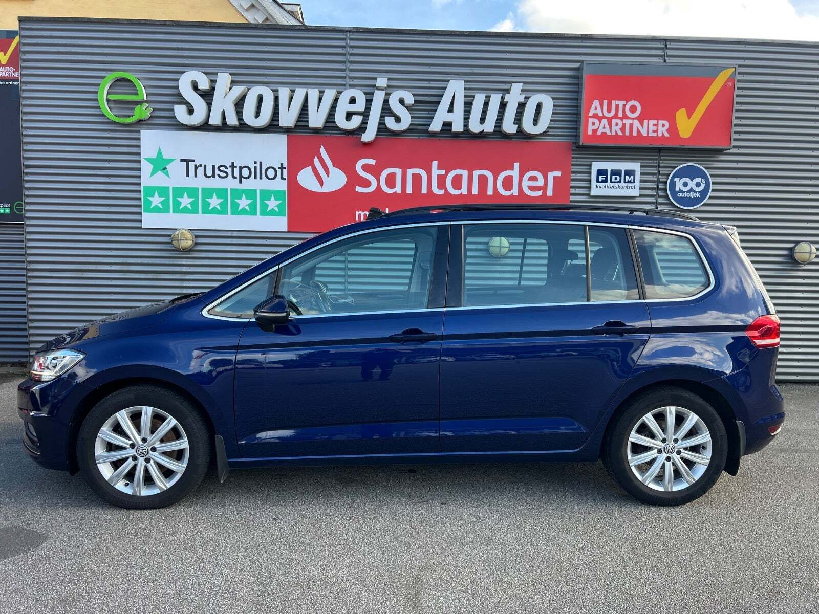 VW Touran 2,0 TDi 150 Highline DSG - 184.900 kr