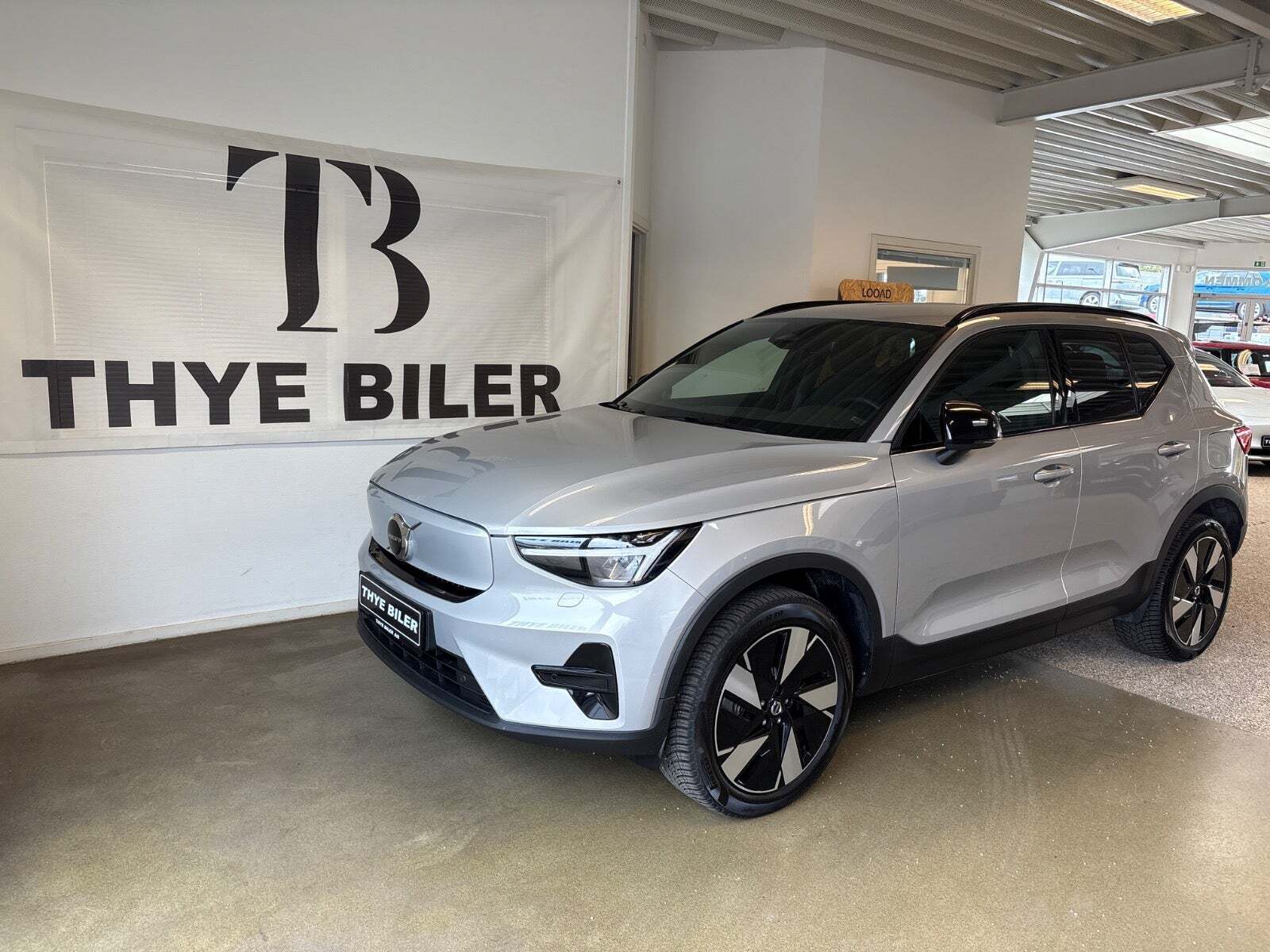 Volvo XC40 ReCharge Extended Range Core - 294.900 kr