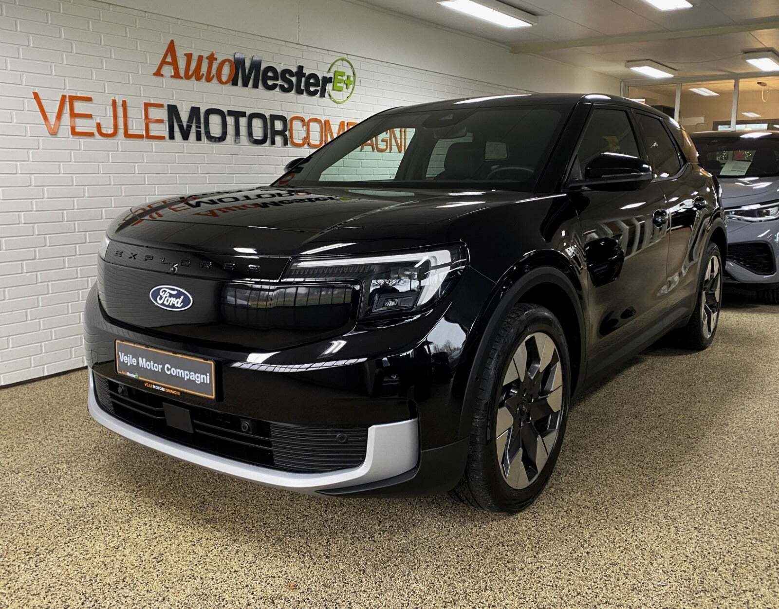 Ford Explorer 84 Premium Extended Range AWD - 334.900 kr