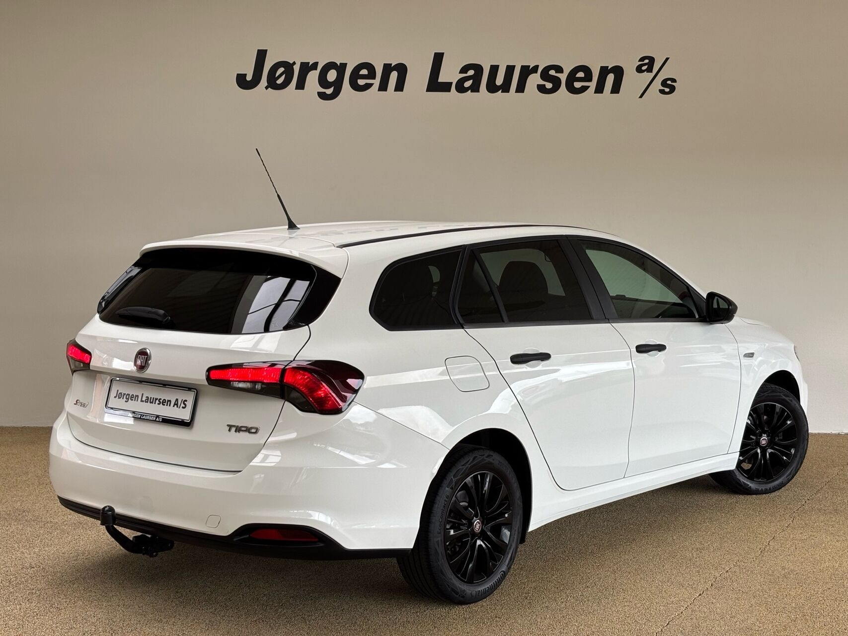 Til salg - Fiat Tipo Station Wagon 1.4 FIRE Manual, 6-trins, 95ps, 2019 ...