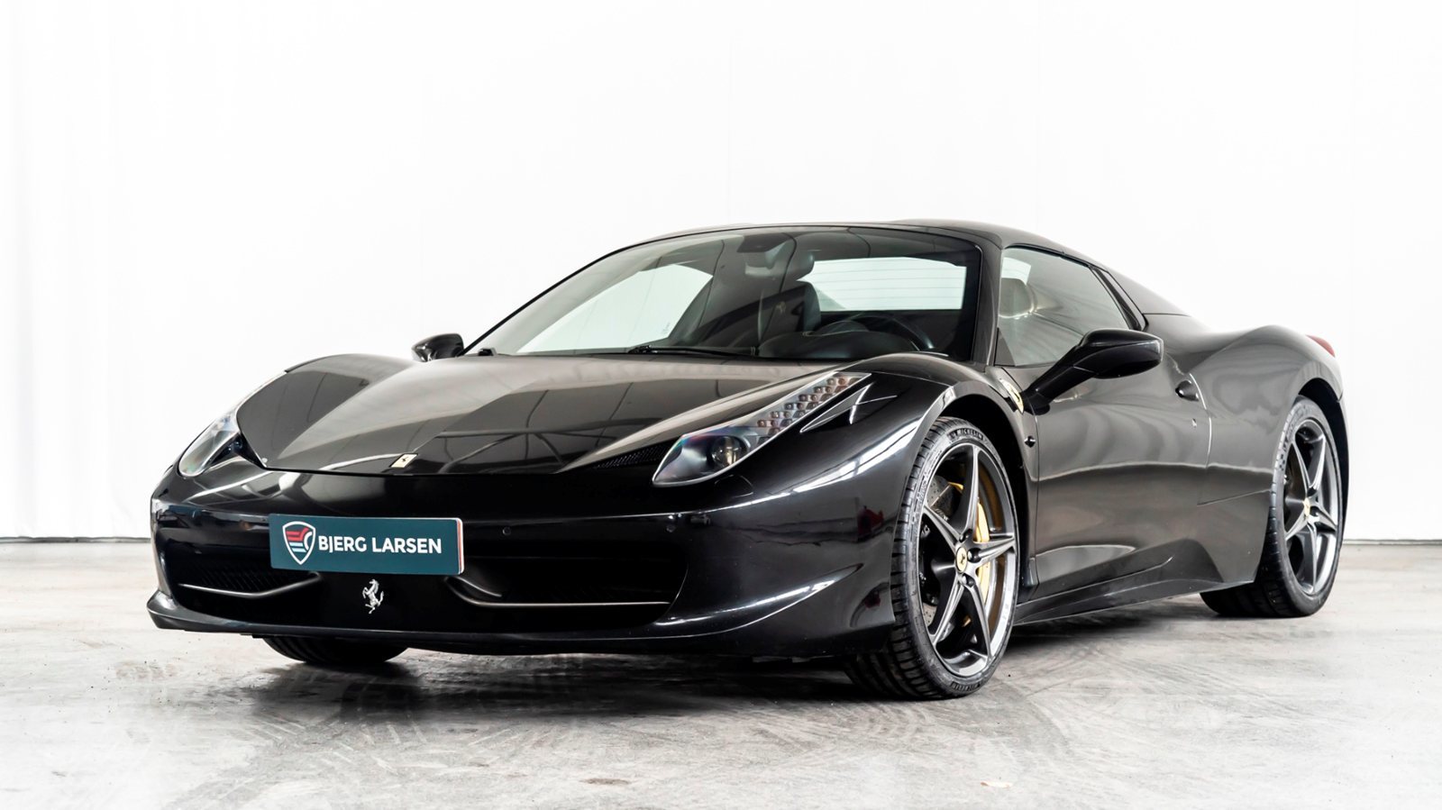 Ferrari 458 4,5 Spider DCT - 5.556 kr/mdr